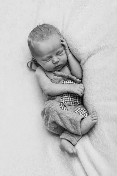 Fotokaartje enkel staand om aan geboortekaar te bevestigen