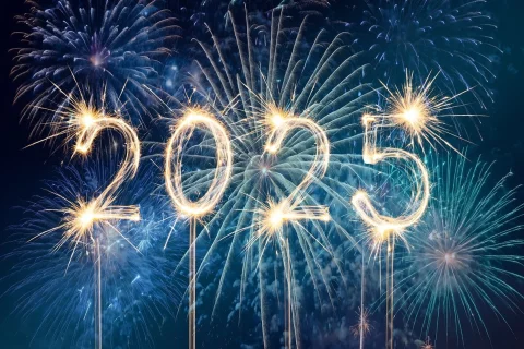 Stoere kerstkaart met vuurwerk 2025