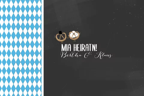 Bayrische Hochzeitseinladung mit Schiefertafel und blau weißem Muster